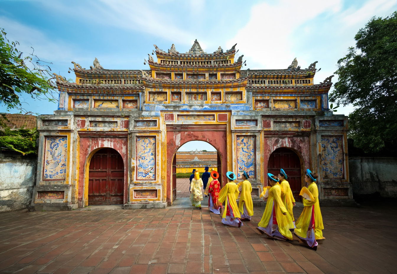 Modern Adventure | Travel with Extraordinary People